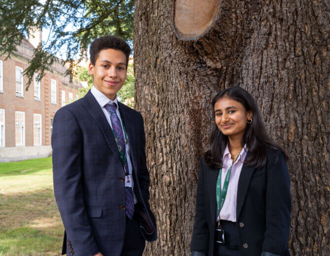 Welcome to the Sixth Form - Ashlyns School